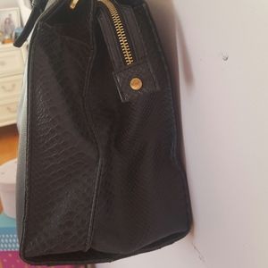 Tutilo | Bags | Tutilo Spacious Bag | Poshmark